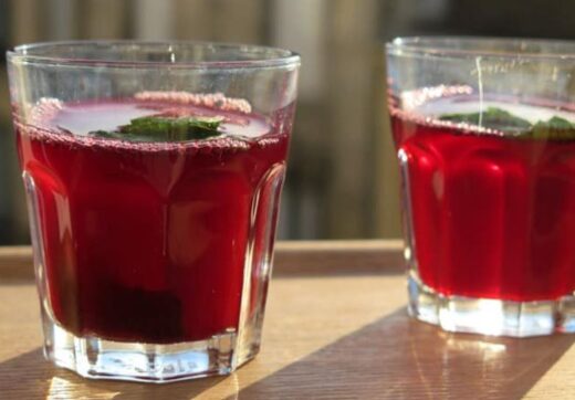 Jus de bissap (Hibiscus) : la recette rafraichissante