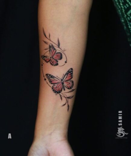 Tatouage de papillon : 100 styles et tendances à adopter