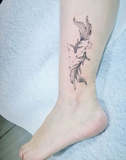 Tatouage signe astrologique poisson : 50 idées et inspirations