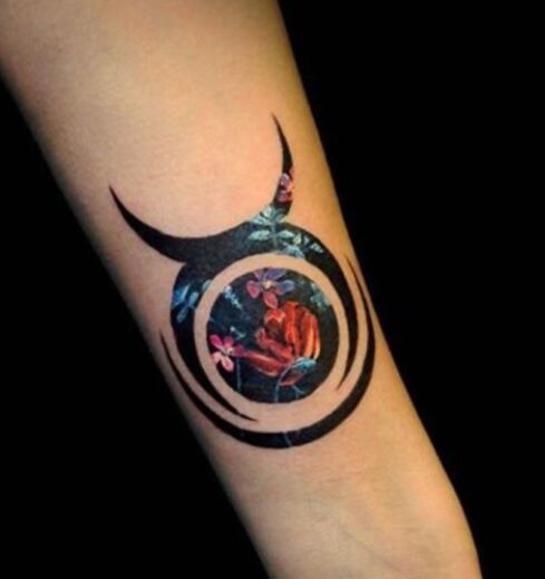 Tatouage signe astrologique taureau : 50 idées et inspirations