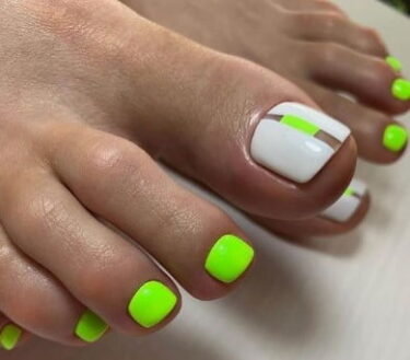 Les 50 meilleures idées de Nail art pied été 2024