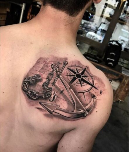 Tatouage Ancre Boussole
