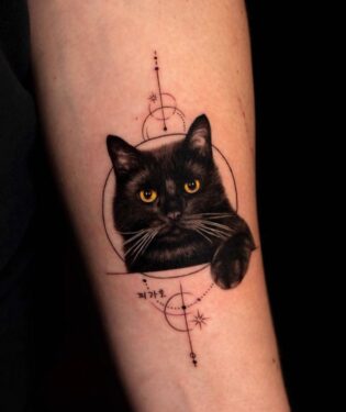 Tatouage Chat Gomtrique