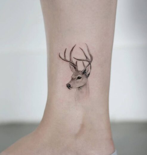 Tatouage de cerf : 50 idées et inspirations photos | 2026