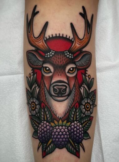Tatouage de cerf : 50 idées et inspirations photos | 2026